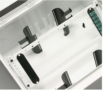 Fiber Zone Box 4 rack units 12 CCH panels CORNING FZB-04U